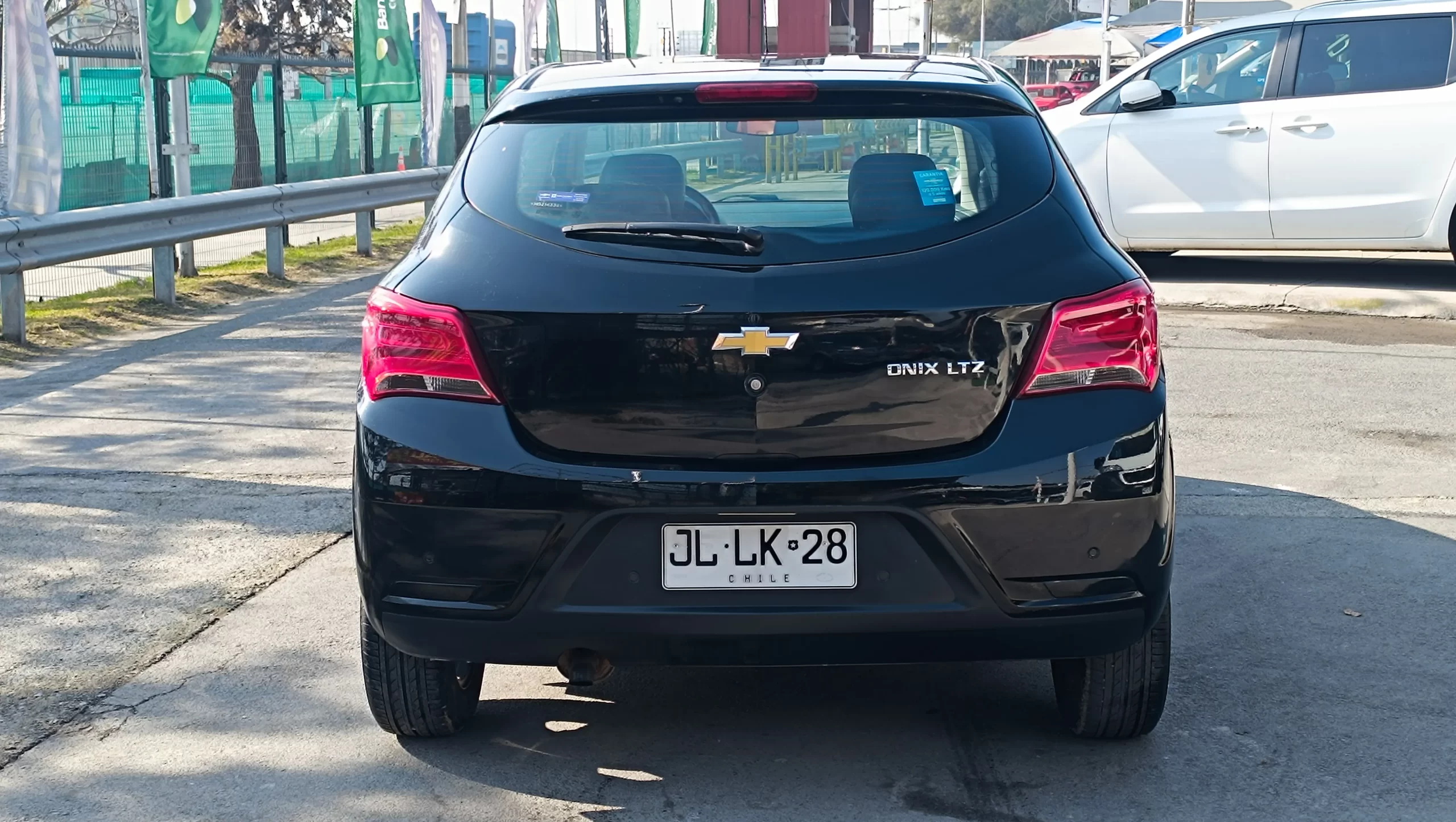 CHEVROLET ONIX LTZ 2017 1.4cc – StarCars