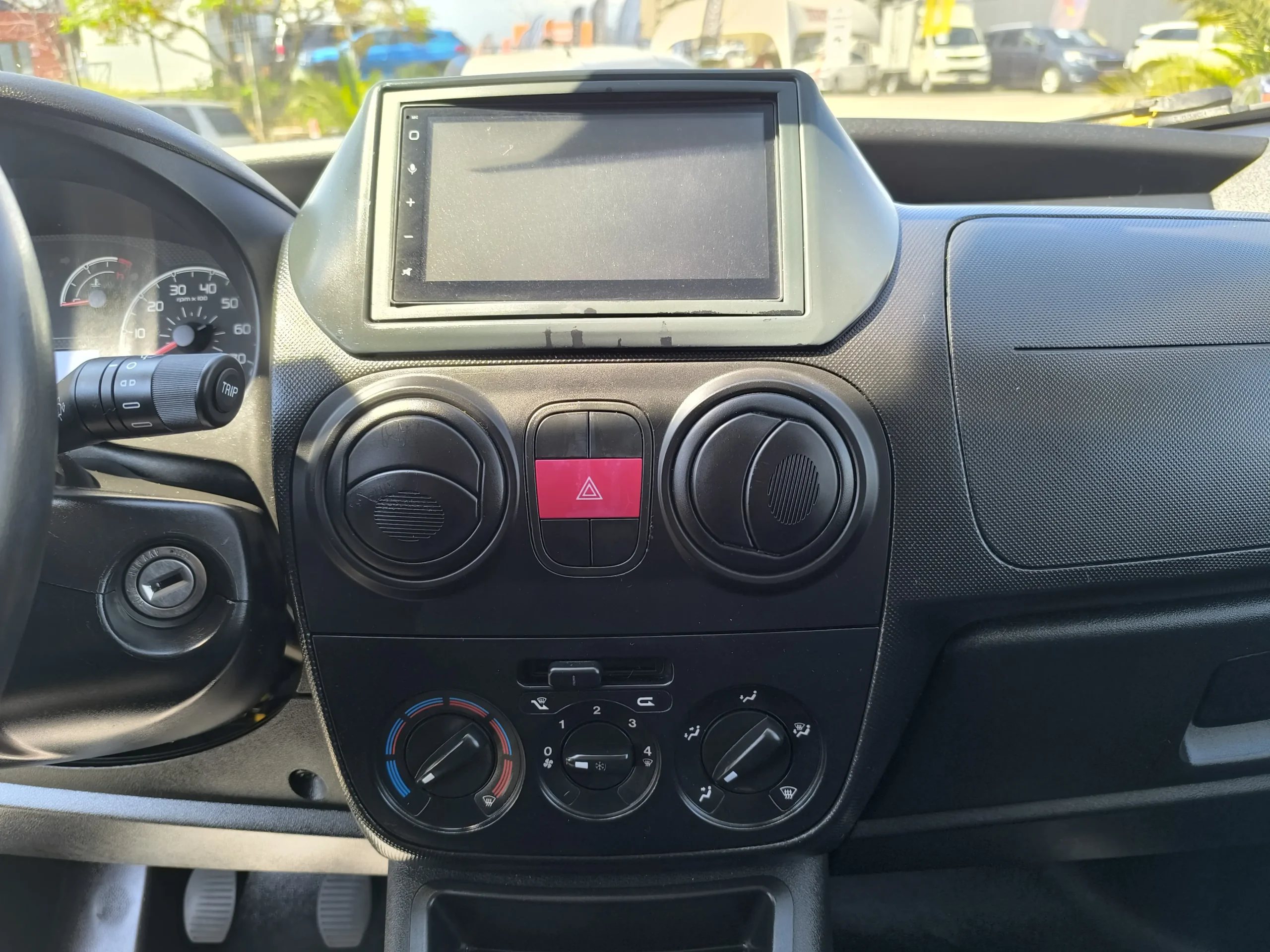 RAM RAM VAN 700 CITY DIESEL 2022 1.2 – starcars